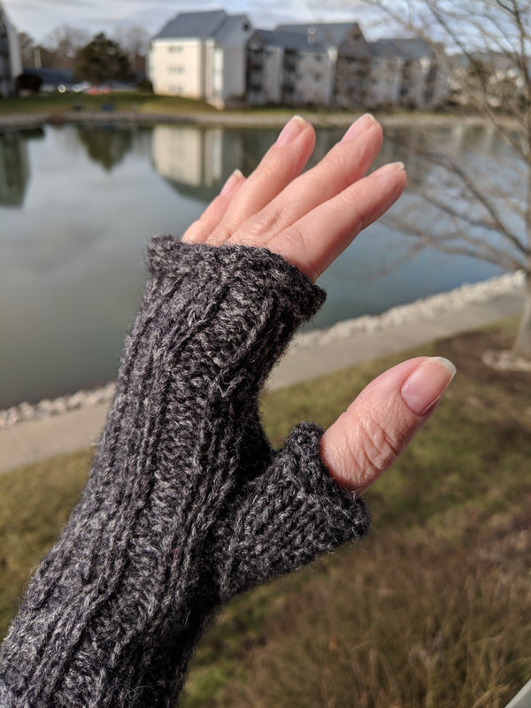 Adult Fingerless Mitts Pattern - Threadbender Yarn Shop